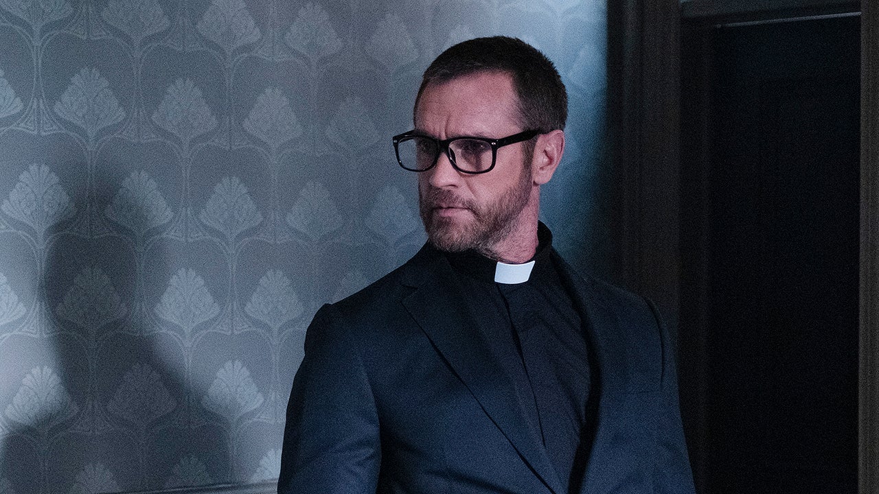 Devon Sawa on Playing His Third 'Chucky' Character and Why He Doesn't ...